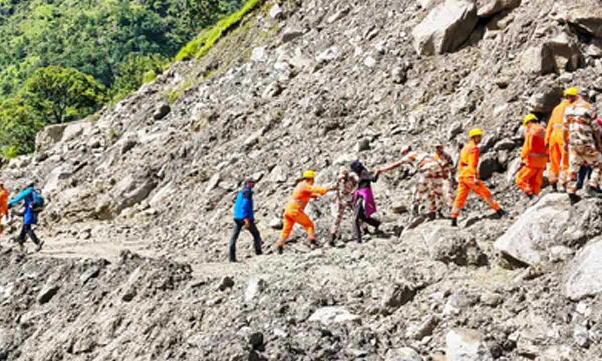 First batch of Kailash Mansarovar Yatris to enter Tibet via Nathula on ...