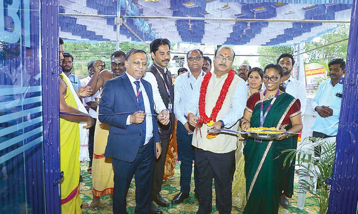 SBI inaugurates new premises of branch