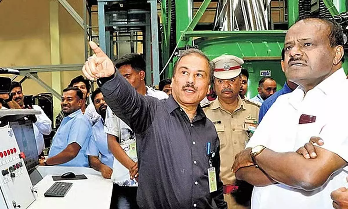 HMT revival plan in final stage, says Kumaraswamy