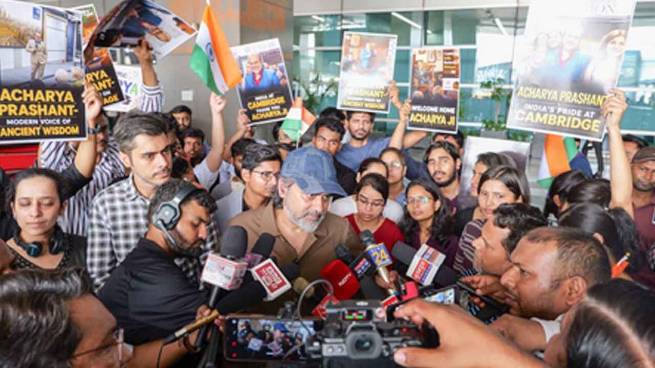 Acharya Prashant returns home after addressing UK Parliament, Oxford ...