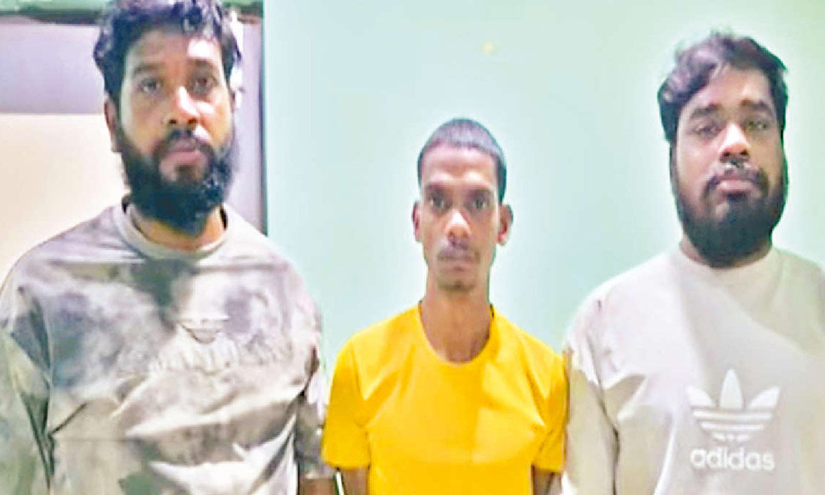 Online escort racket busted