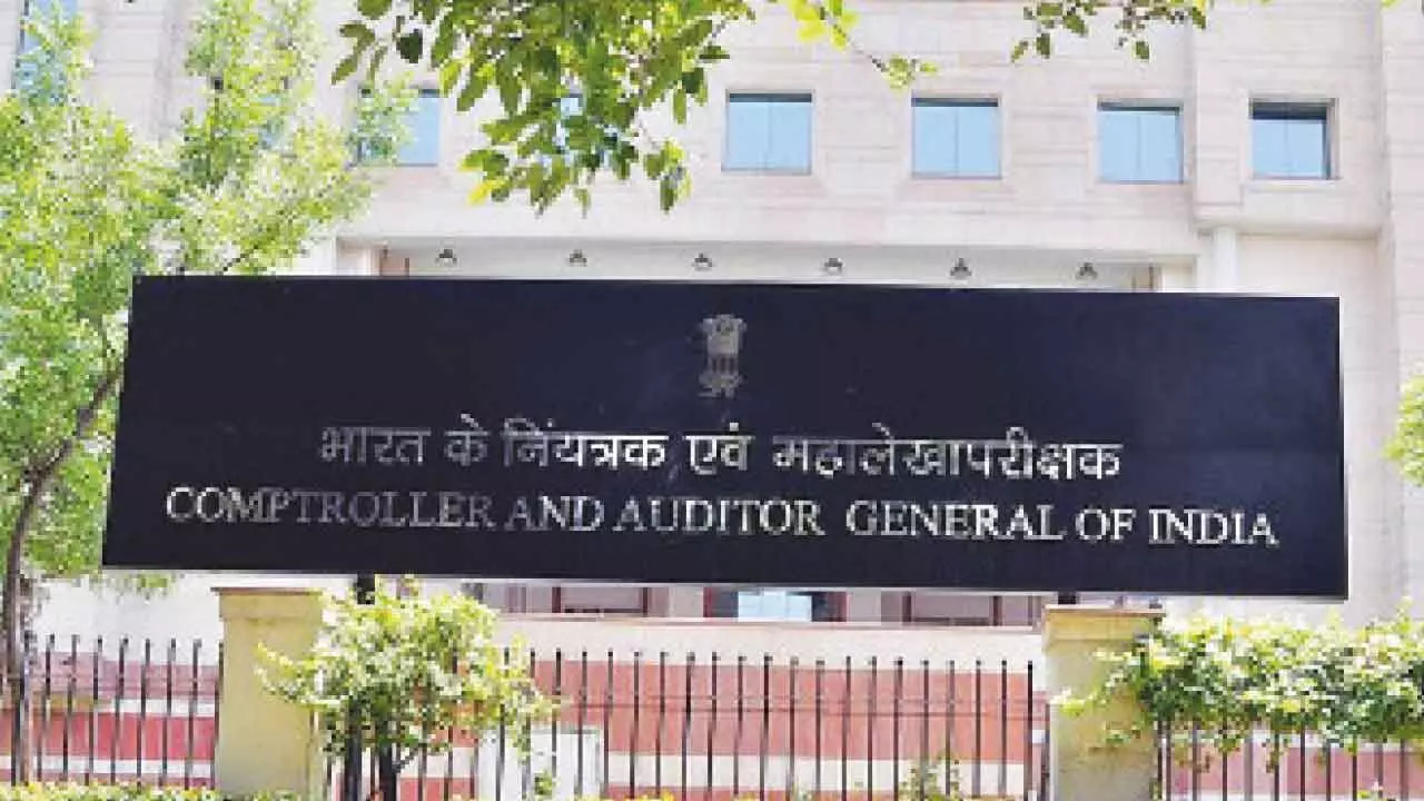 Telangana, AP among revenue deficit states: CAG