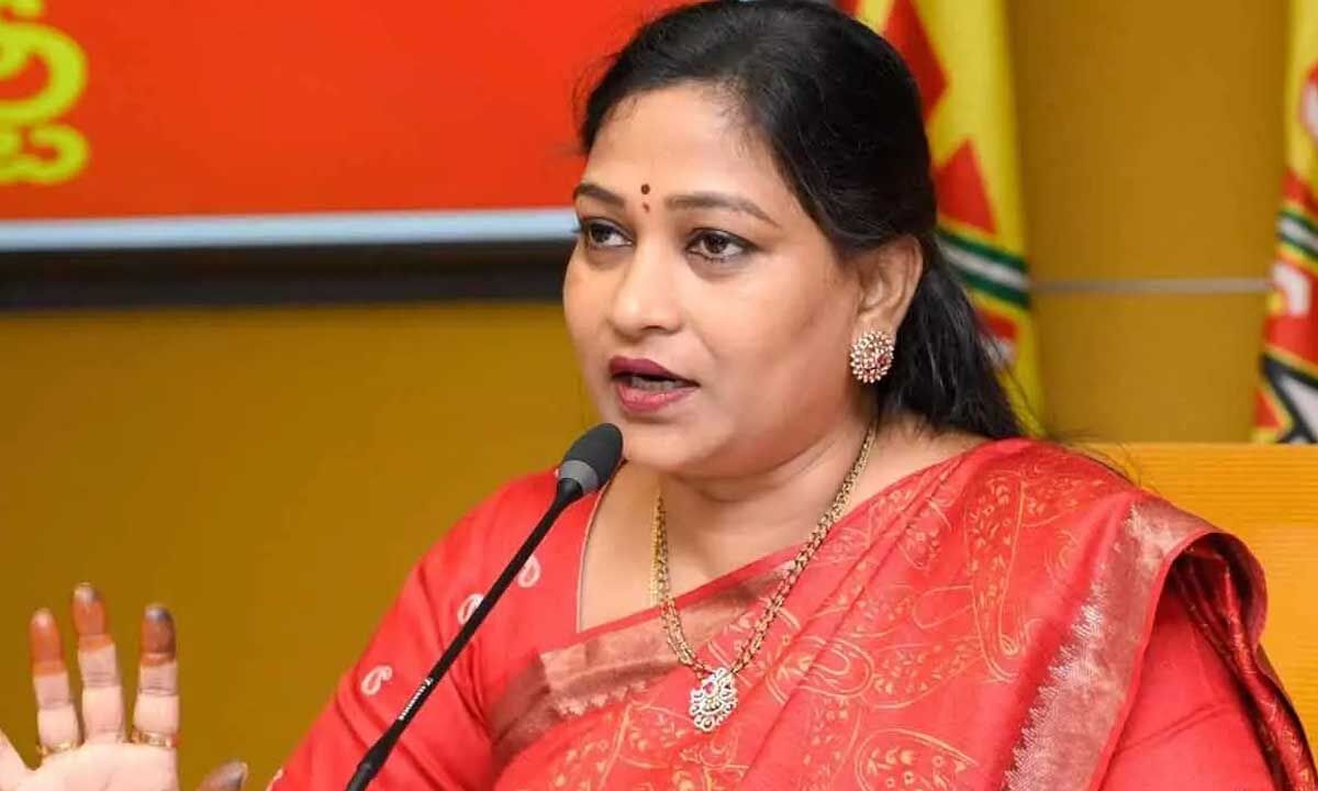 AP Home Minister Anitha meets family of missing girl Gnaneshwar in Tuni