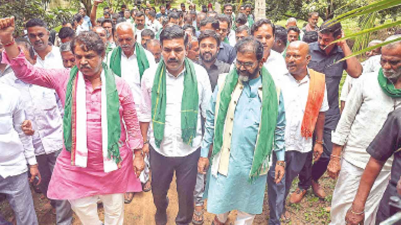 BJP opposes 500-acre land acquisition near Bidadi, slams govt