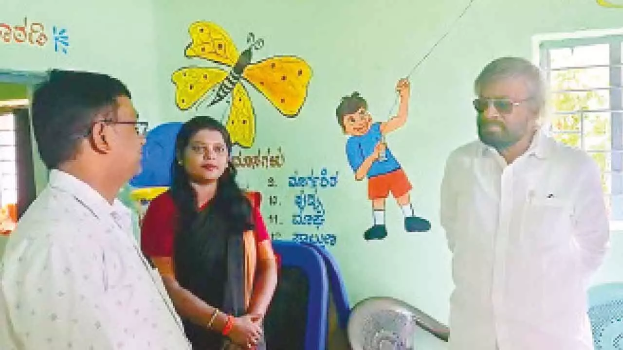Criminal cases must be filed for dumping medical waste into lakes: Khandre