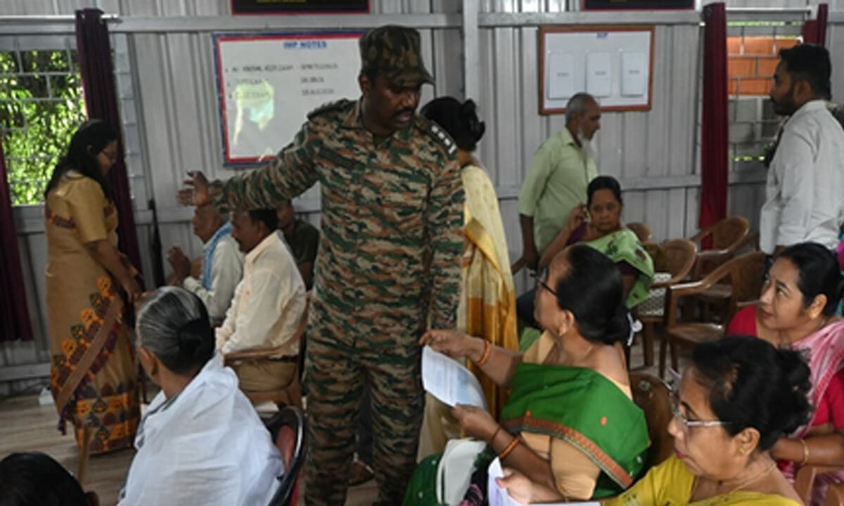 Army organises medical camp for ex-servicemen, Veer Naris in Assam's ...