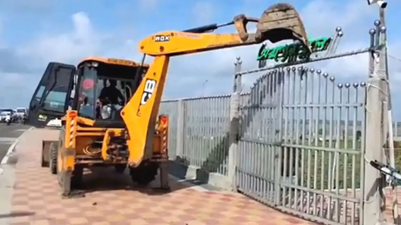 Administration demolishes illegal cafe on Matla riverbank built by son ...