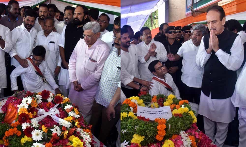 Congress leaders pay last respect to former Union Minister S. Jaipal ...